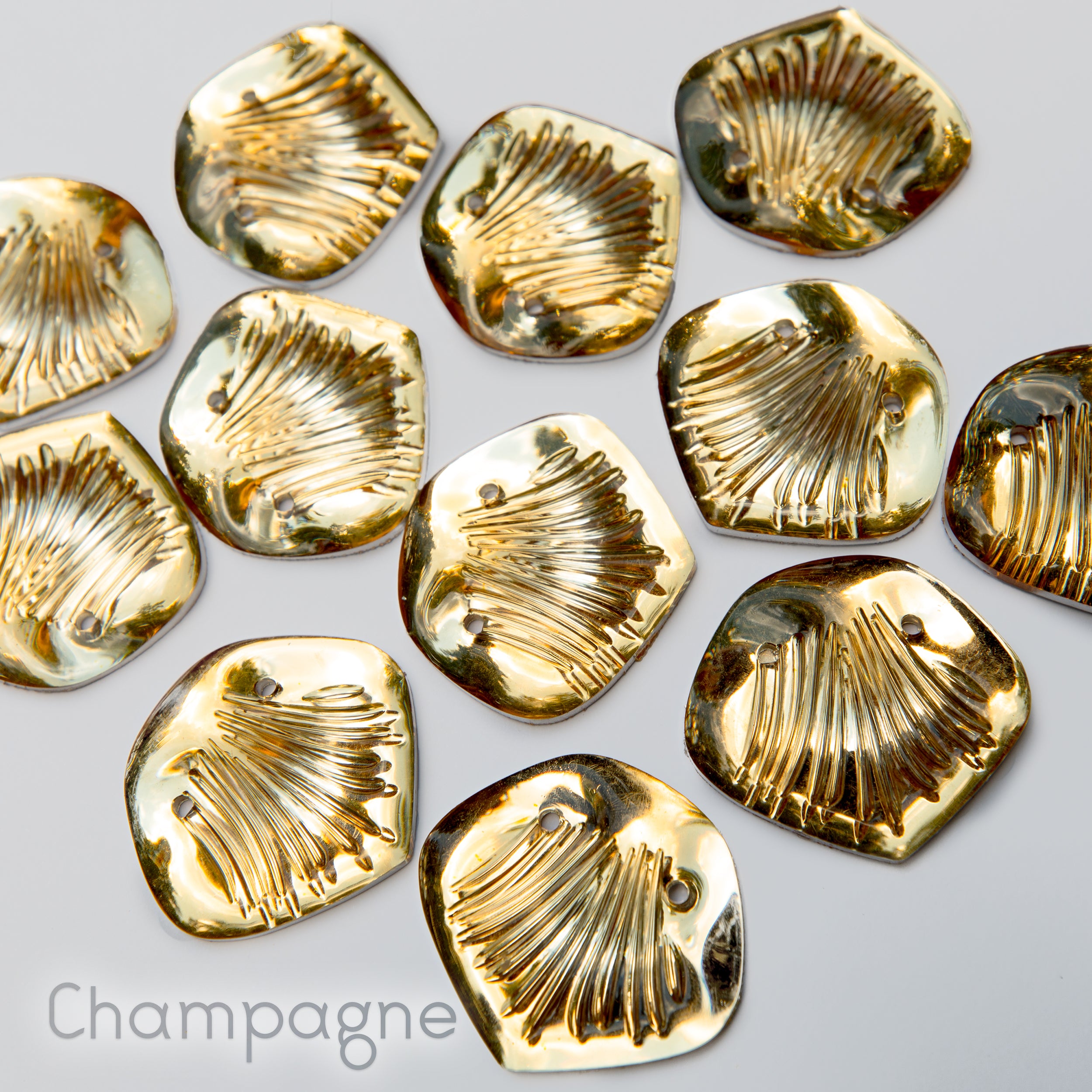 Champagne Mythic Scales – Finfolk Productions