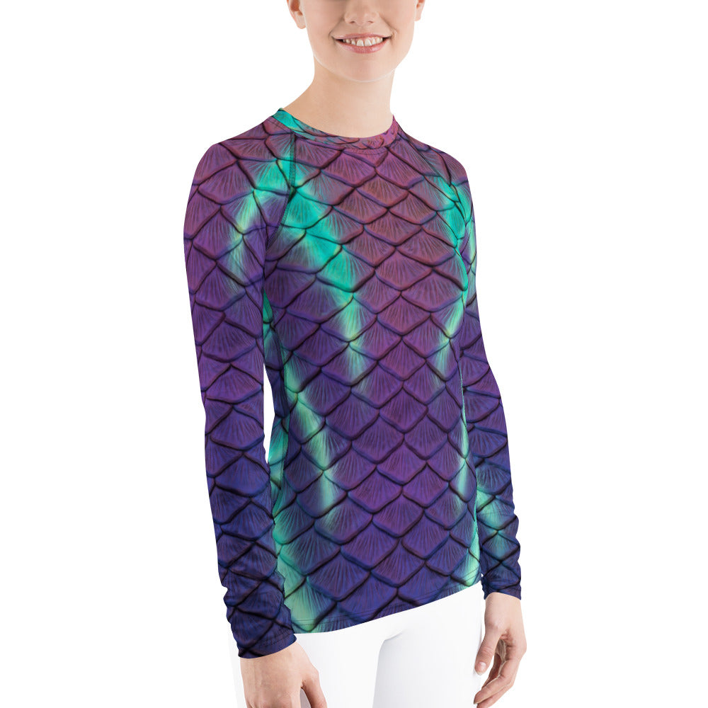 Aurora Borealis Fitted Rash Guard – Finfolk Productions